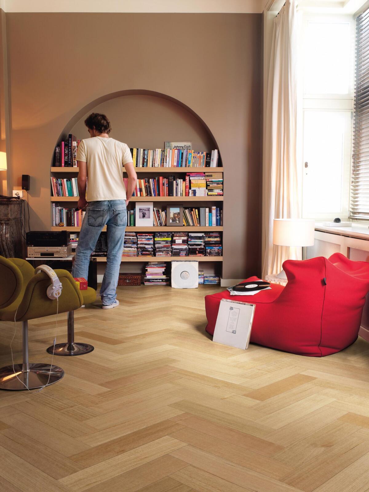 Sidura Herringbone Tasmanian Oak Matt - Premium Floors